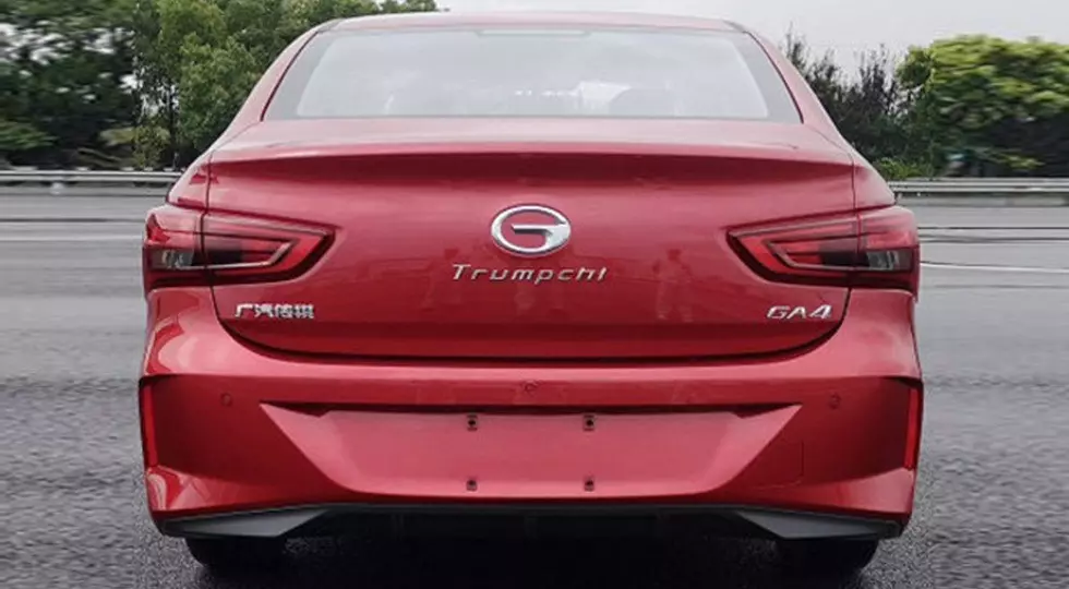 Lub GAC Trumpchi Ga4 Sedan ua tsis tiav hauv kev ua lag luam tom qab so tau tsiv mus rau 