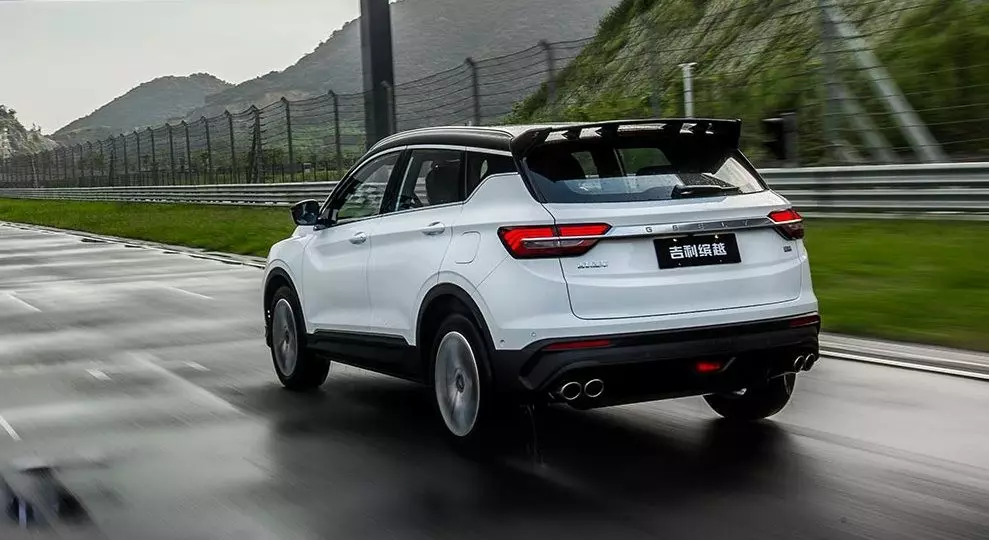 New Geely Crossover: Δύο Turbosways και τιμές είναι χαμηλότερες από τον Άτλαντα. Το μοντέλο θα φτάσει στη Ρωσία 33823_10