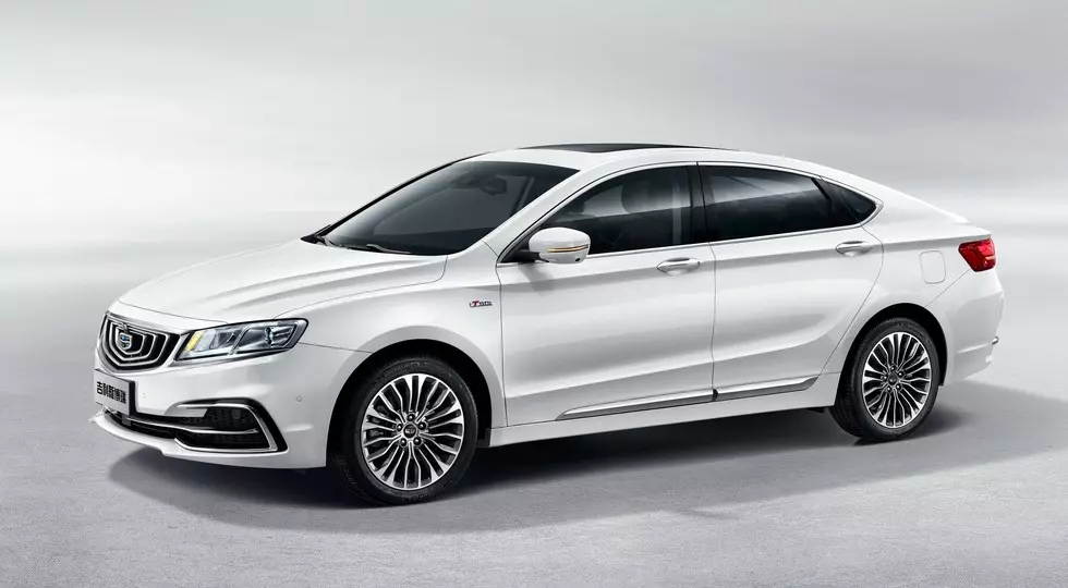 Geely has shown a new sedan 33843_2