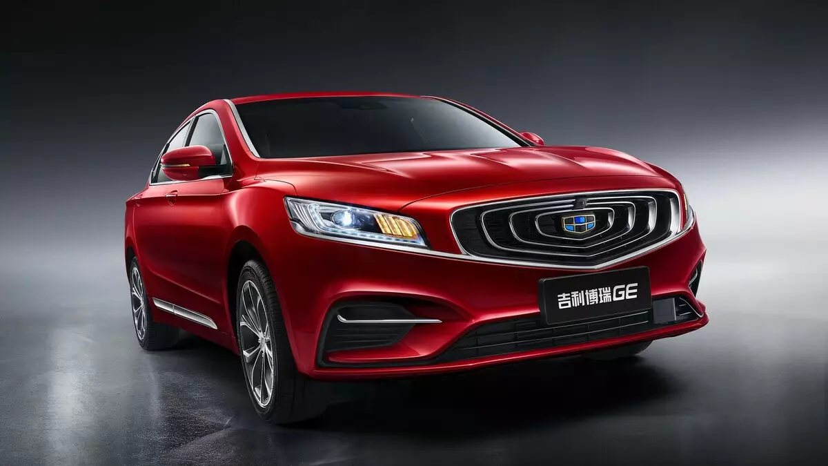 Novo Geely para a Federación Rusa: Cross-Hatch, Parcatenter con recheo Volvo e outra cousa 33856_1