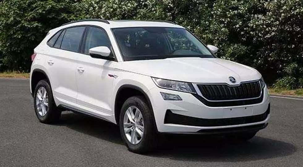 Ynstee fan Renault Arkana: Skoda Kodiaq Coupe fongen yn Jeropa 33887_1