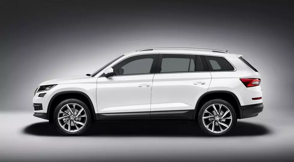 Көпшілік Skoda Kodiaq gt Премьераға хабарлайды 33889_9