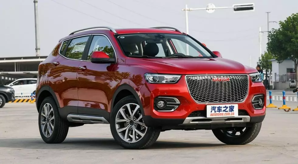 HAVAL uuendatud H2S Crossover 33912_2