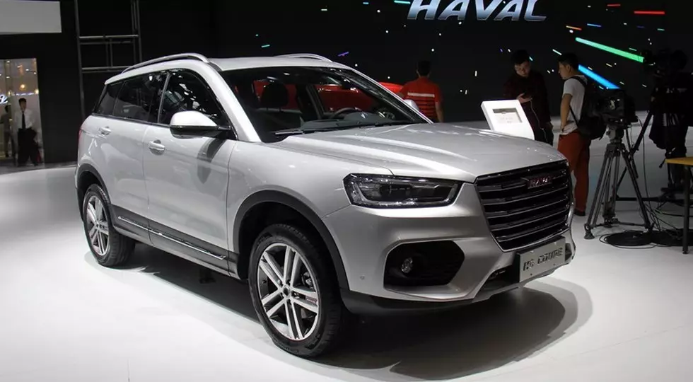 Haval anunciou dois novos crossovers para a Rússia 33913_1