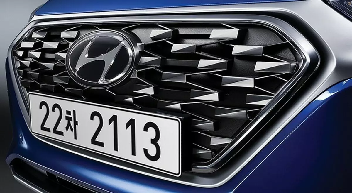 Hyundai မှ Toyota Prius ပြိုင်ဘက် - သုံးနှစ်အကြာတွင်မျိုးဆက်သစ်များ (တကယ်တော့မဟုတ်ပါ) 34058_8