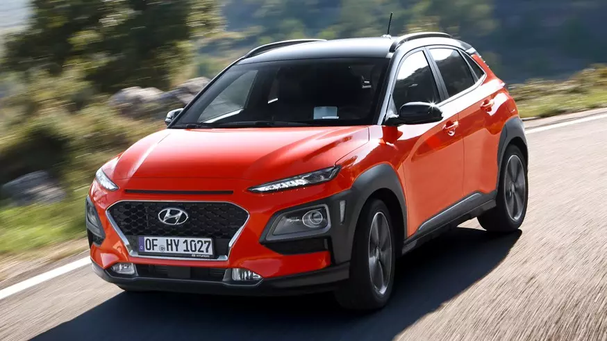 Eguneratutako Crossover Hyundai Kona, Kona n Line: Lehenengo tizak agertu ziren 34071_4