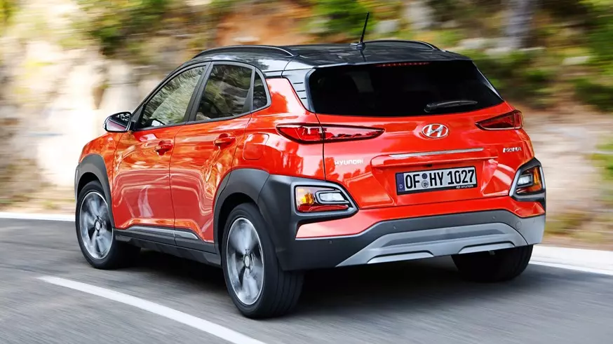 Eguneratutako Crossover Hyundai Kona, Kona n Line: Lehenengo tizak agertu ziren 34071_5