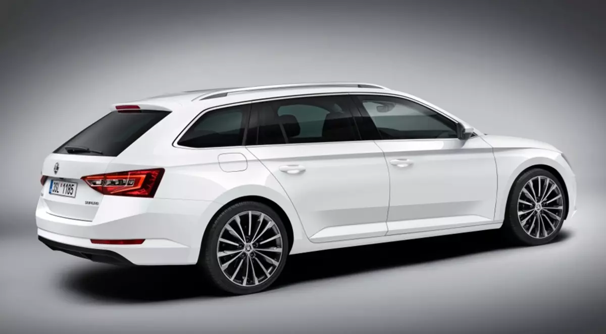 Skoda lanceerde een nieuw fantastisch stationwagon 340_5