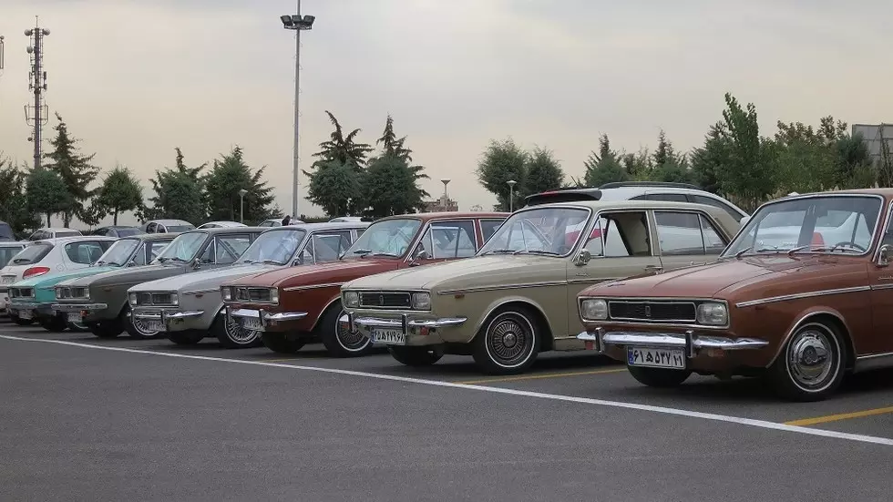 Pérsia de quatro rodas: história da indústria automotiva Irã 34125_6