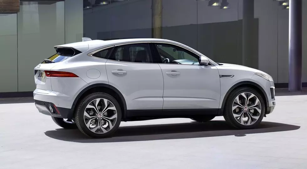 E-Pace Crossover tuli Jaguar Bestseller Venäjälle 34139_2