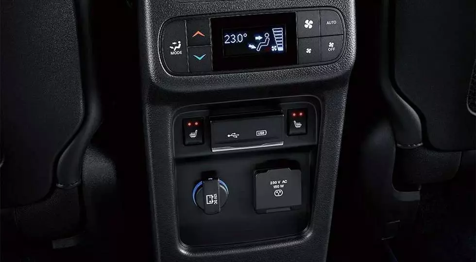 La nouvelle jeep croisée se tenait sur le convoyeur 34165_9