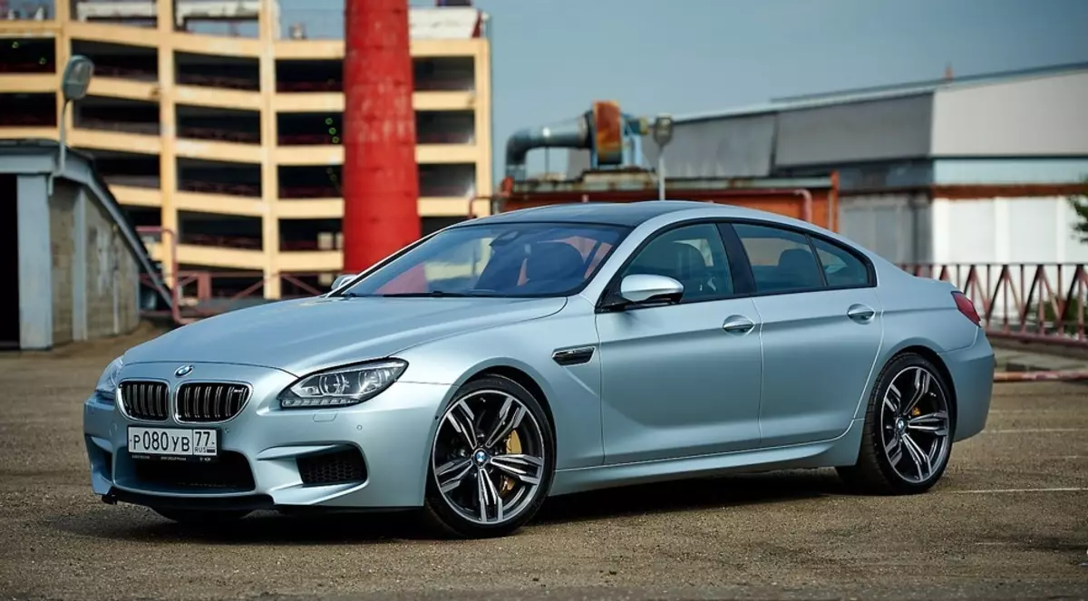 សាកល្បងបើកបររថយន្ត BMW M6 M6 Granceupe: BGEGE ជាមួយ 