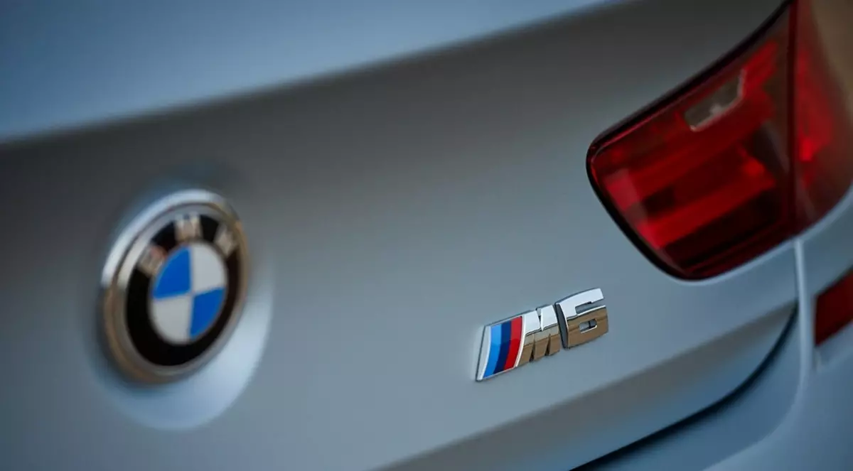 Nnwale BMW BMW M6 Gracoupe: Bange na 