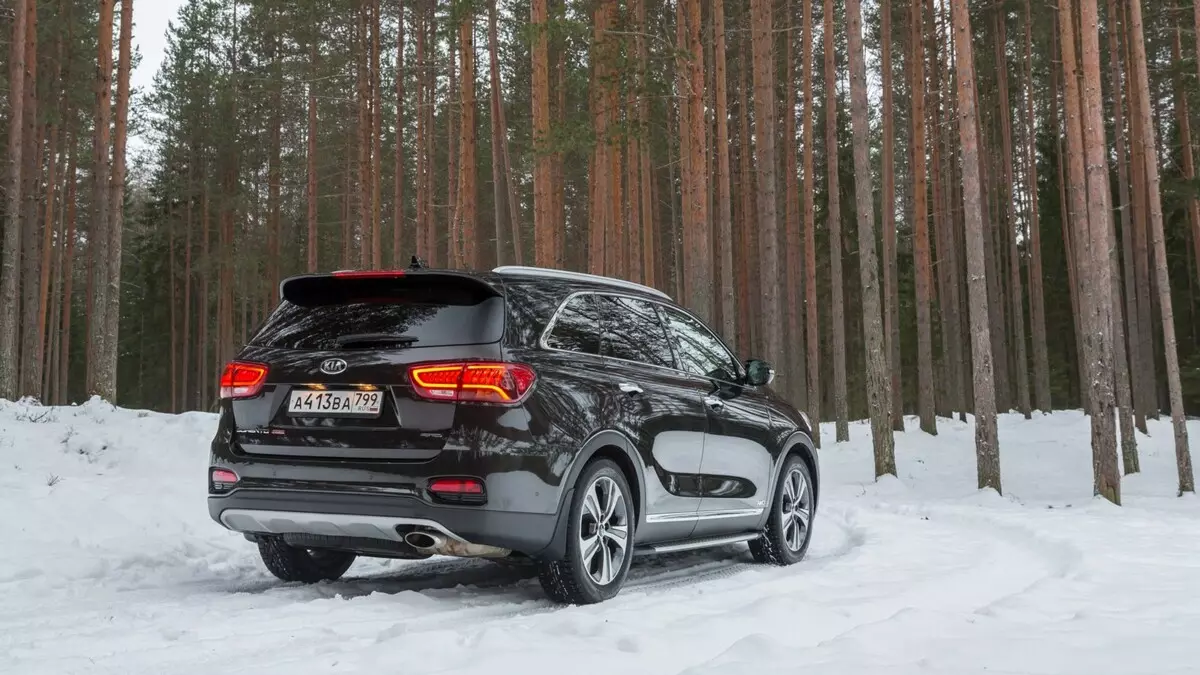 Aktualisierte Kia Sorento Prime: Begonnene Modelle in Russland 34239_3