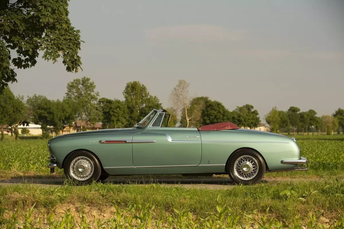 Satu-satunya Lancia Aurelia B52 Vignale Spider tersedia untuk dijual 34323_31