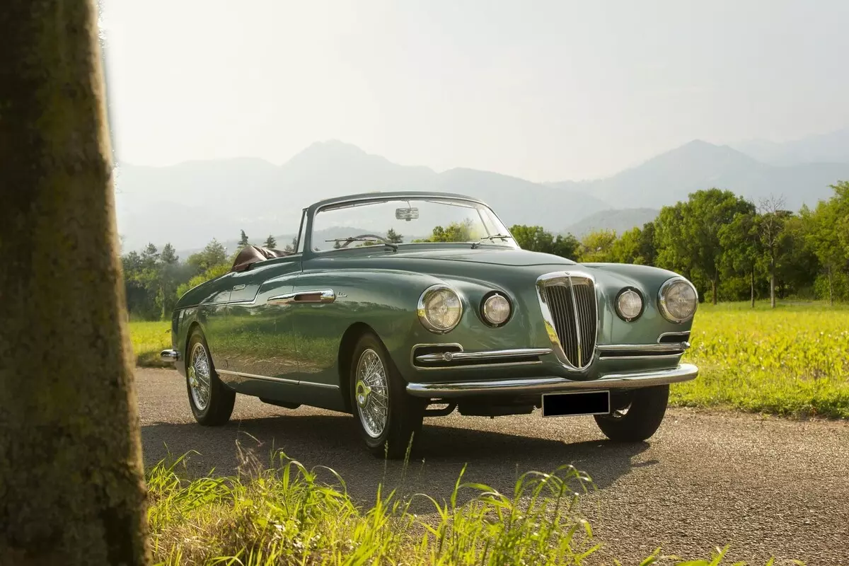 Satu-satunya Lancia Aurelia B52 Vignale Spider tersedia untuk dijual 34323_35