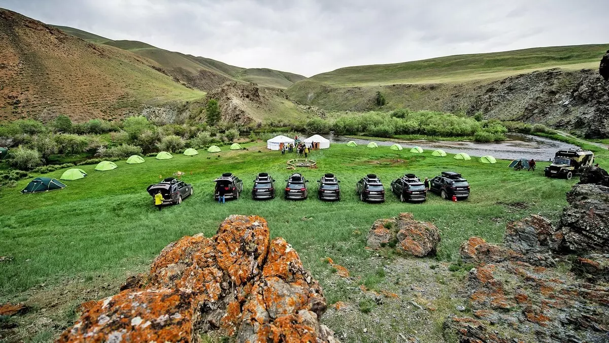 Суга чумдырылу: Экспедицион сынау Драйверы Land Rover Discovery 5 34333_23