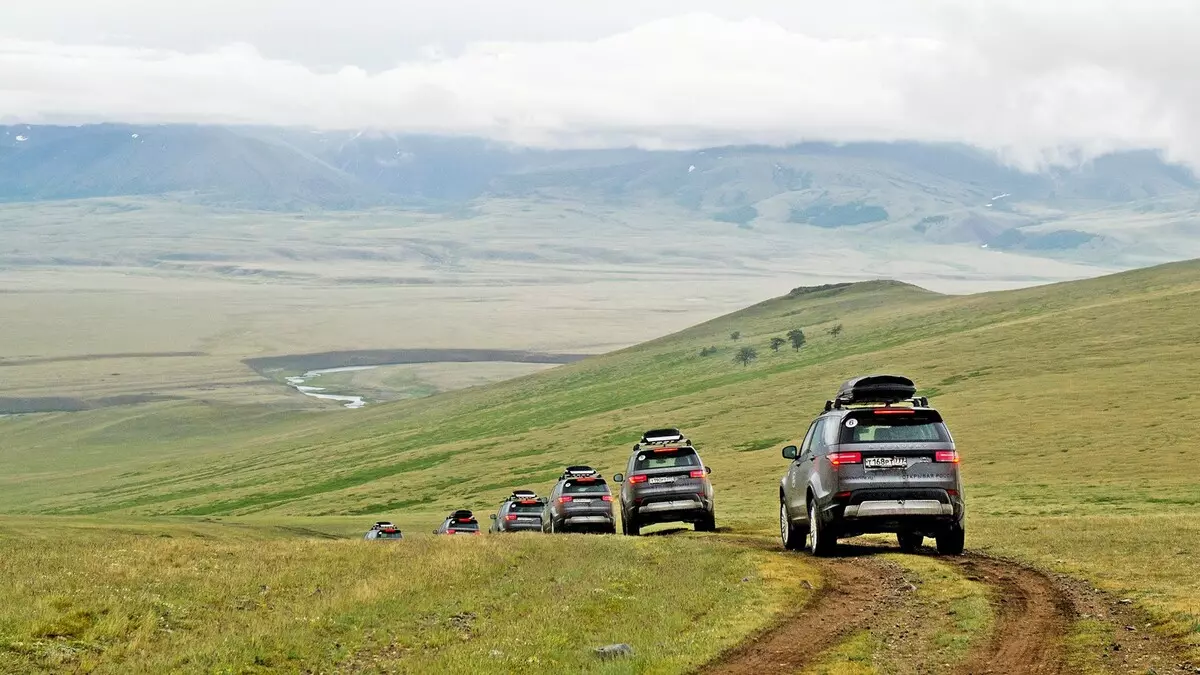 Krštenje vode: ekspedicijski testni pogon Land Rover Discovery 5 34333_42