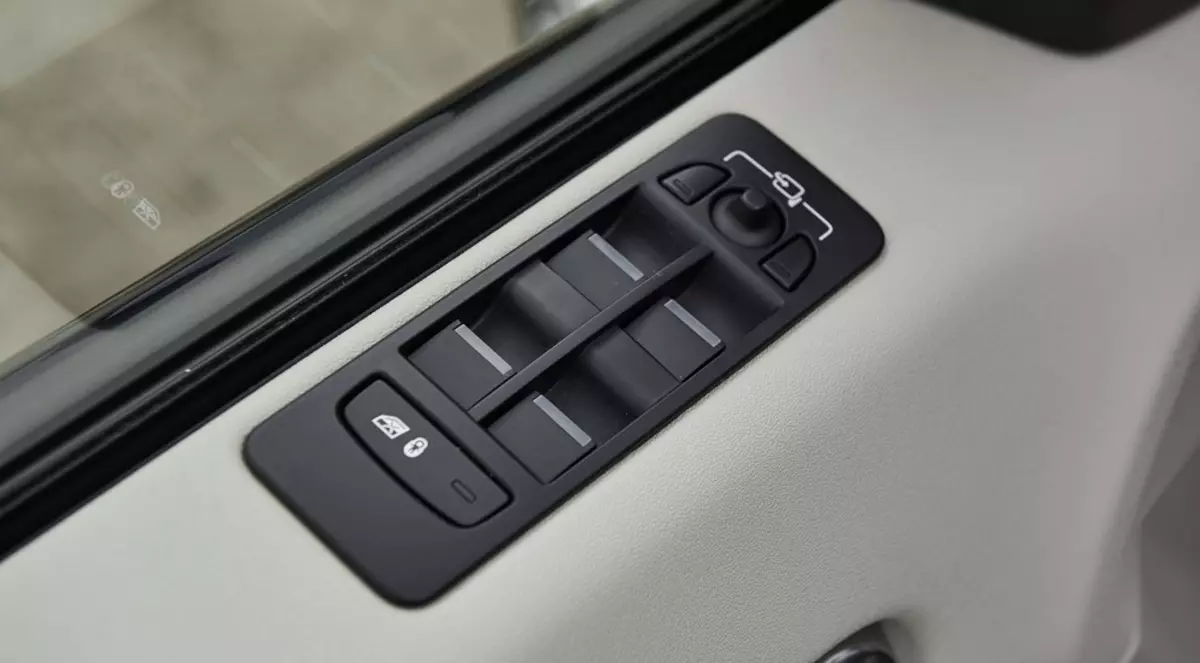 Lái thử Land Rover Discovery Sport: Không calo với ổ đĩa đầy đủ 34339_18