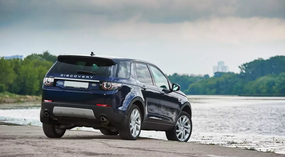 Lái thử Land Rover Discovery Sport: Không calo với ổ đĩa đầy đủ 34339_45