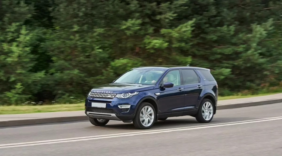Test Drive Land Rover Rover Discovery Sports: Zero Calories ne Yakazara Drive 34339_50