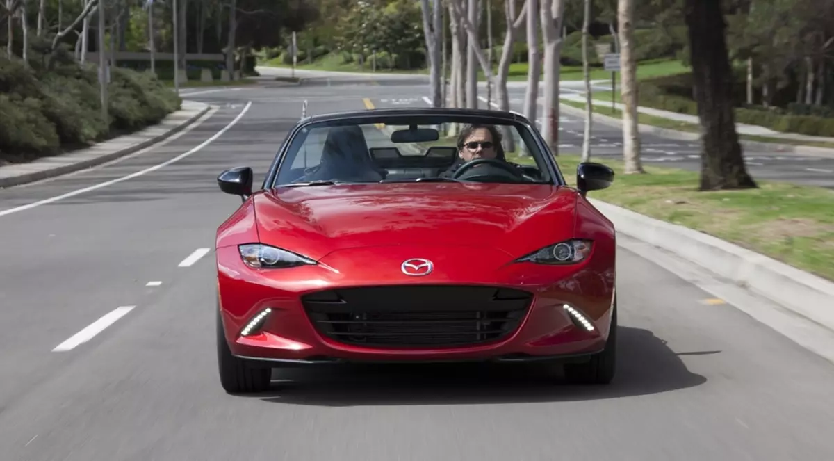 קראַקט: די Mazda MX5 פּלאַטפאָרמע קענען זיין די יקער פֿאַר די נייַ טויאָטאַ גט 86 343_6