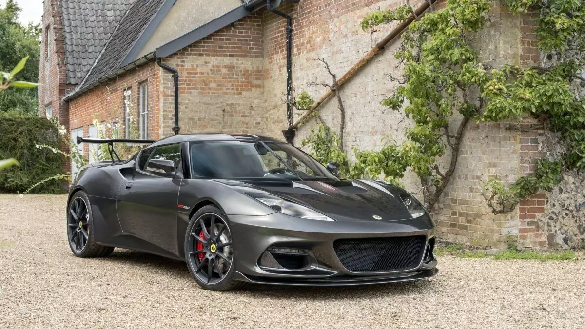 Lotus lançou o carro esportivo mais poderoso e mais fácil 34442_1