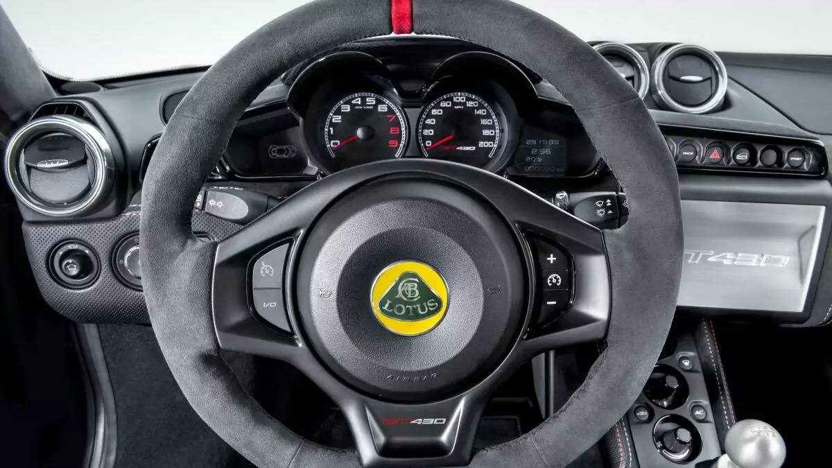 Lotus lançou o carro esportivo mais poderoso e mais fácil 34442_7