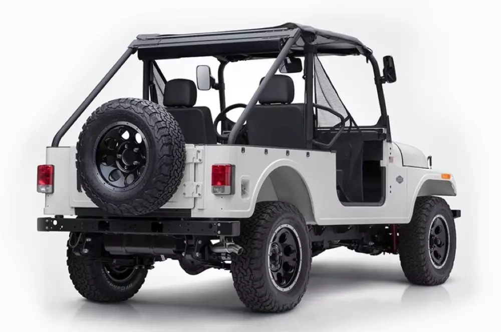 A Bíróság elismerte, hogy Mahindra másolja a Jeep designt. Nyert az országból? 34487_4