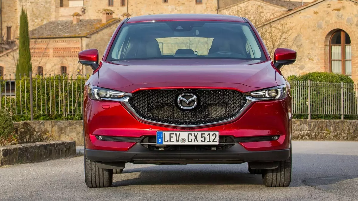 Vânzările lumii Mazda Fall, producția este în creștere 34518_6