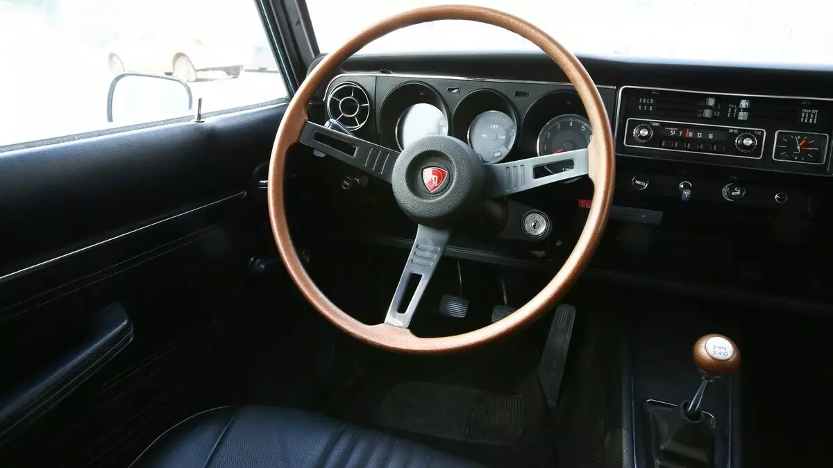 Som Zhiguli, men bedre: Test Drive Mazda RX-2 1972 34536_16