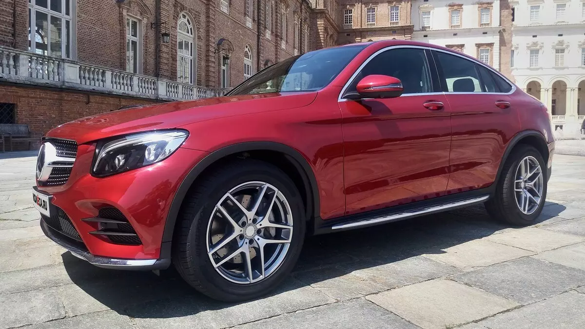 Mercedes-Benz_GLC_350_D3.