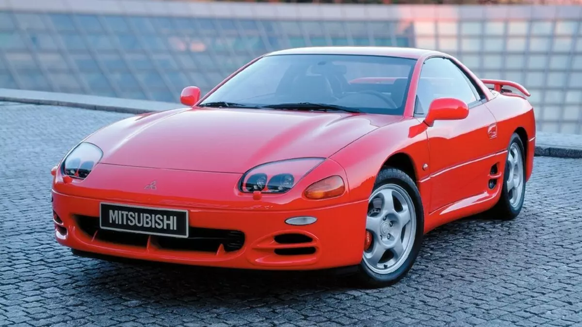 Gyzyl we gara: Mitsubishi 3000GT-e eýeçilikde 34765_34