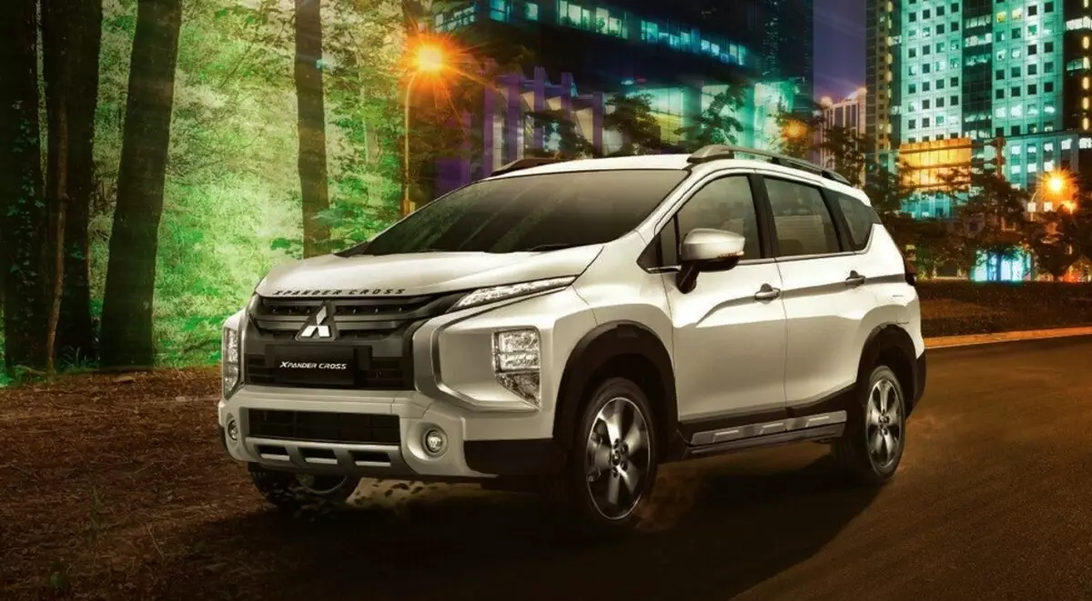 Juya zuwa cikin CRISTOver Mitsubishi Xpander: Share na hanya ya zama ma ƙarin motsa jiki - ƙuta 34792_9