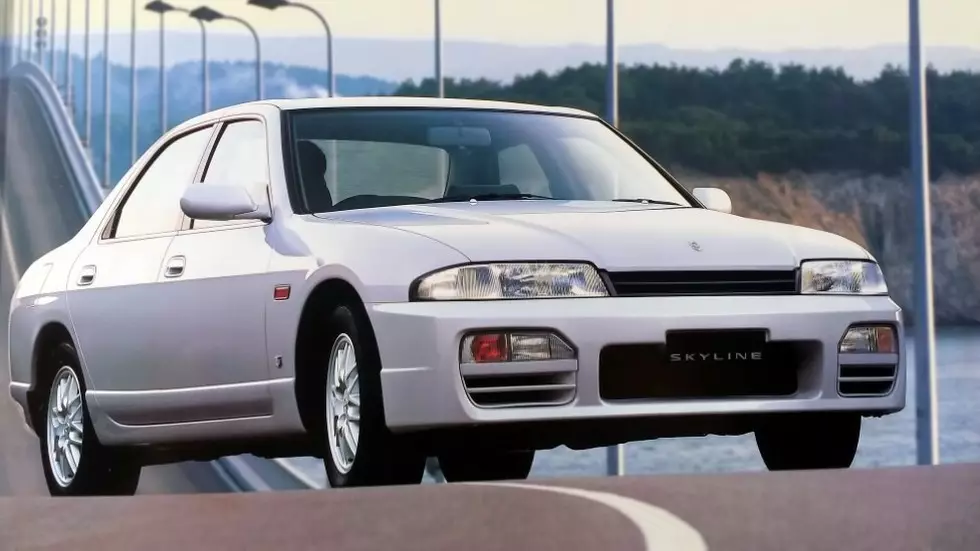 ფოტოში: Nissan Skyline R33 '1993-98