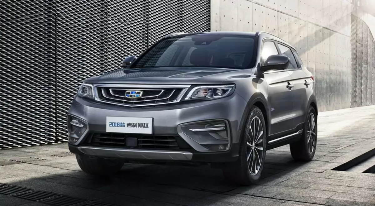 Crossover Geely Atlas改变了品牌和设计：第一张照片 34956_5