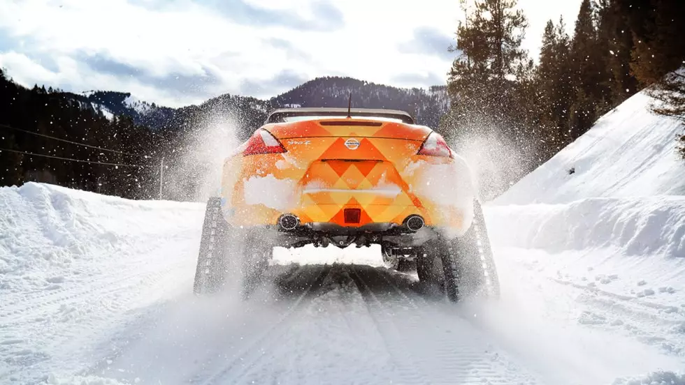 Nissan 370ZKI brings winter sports to a new level 34970_3
