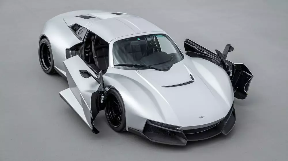 Rezvani était anosaid par la vente du Supercar 