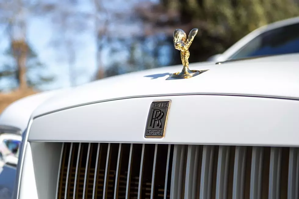 Roadshow International은 Rolls-Royce Wraith Special을 소개했습니다 35060_6