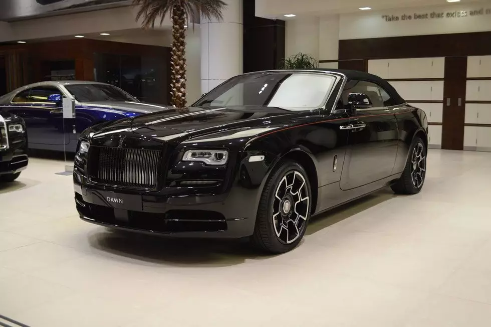 Unique Rolls-Royce Dawn a mis en vente à Abu Dhabi 35061_1