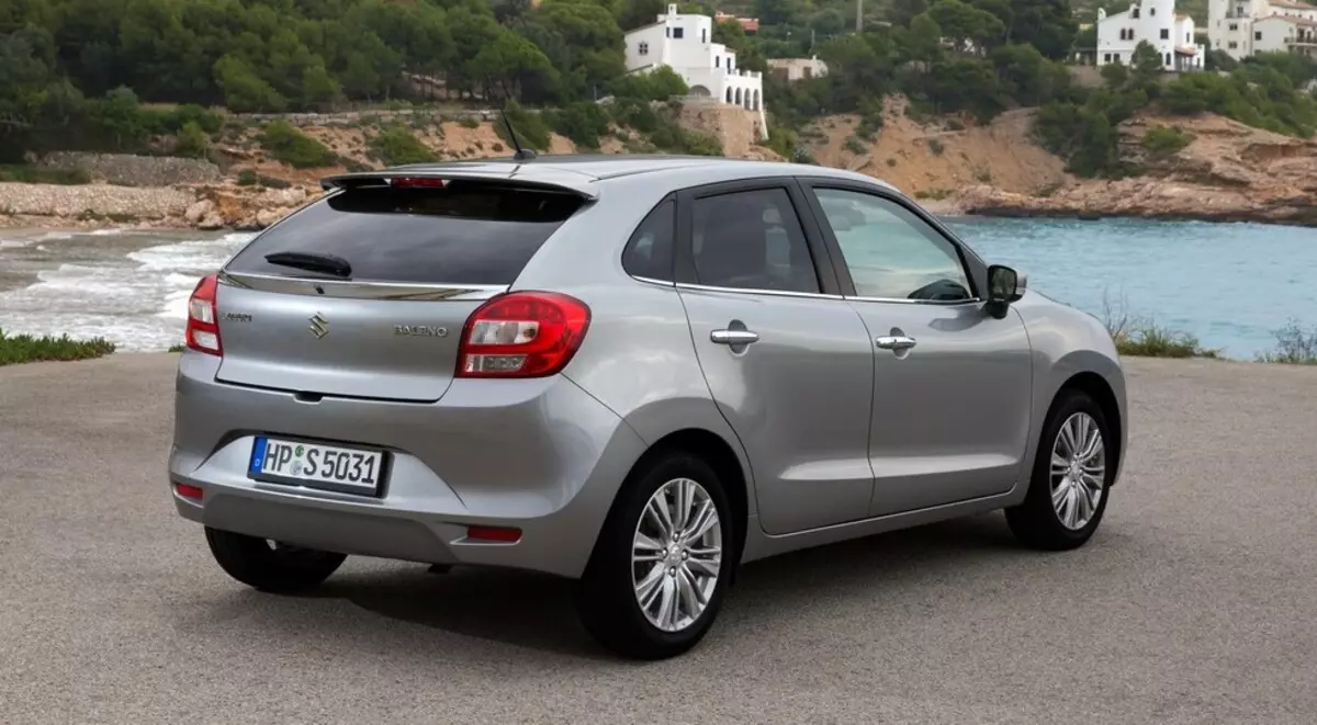 Suzuki cothrom le dáta go measartha Baleno: Seanmhótair agus go dtí seo gan leagan te 35159_8