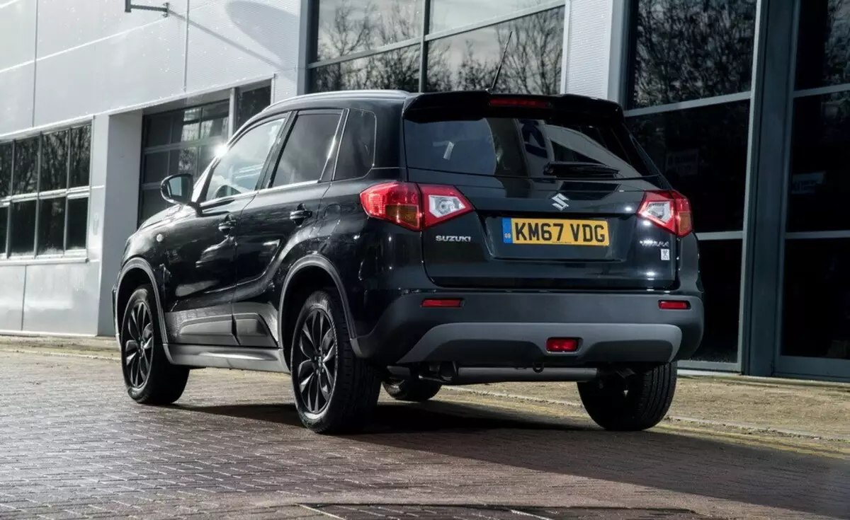 Suzuki introduceerde het Ignis Adventure en Vitara Kuro Special 35184_4