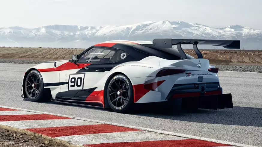 Toyota atvēra sērijas Supra, lai gan modeļa izskats un tā vairs nav 35312_4