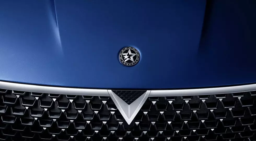 CrossOver Nissan in Dongfeng: pogon na sprednjih kolesih in velik zaslon (Japonci iz tablete zavrnjeni) 35342_5