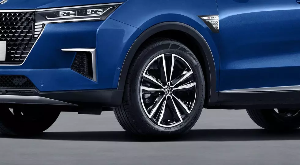 Crossover Nissan жана Dongfeng: Алдыңкы дөңгөлөк жана чоң экран (планшетинен жапондордон баш тарткан) 35342_6