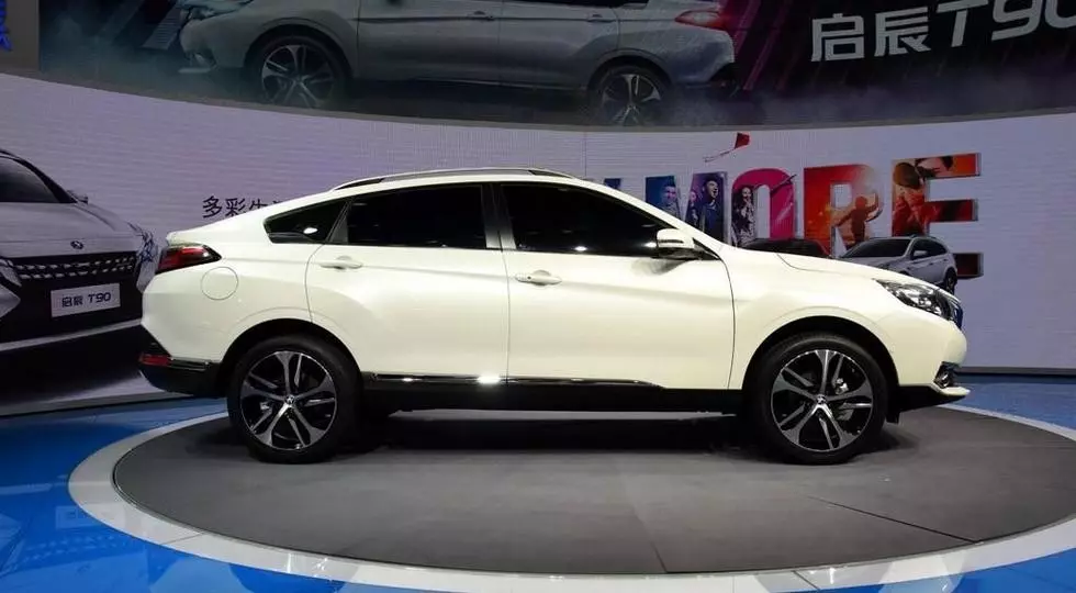 Cross Coupe Nissan û Dongfeng amade ye ku têkeve bazarê 35358_4