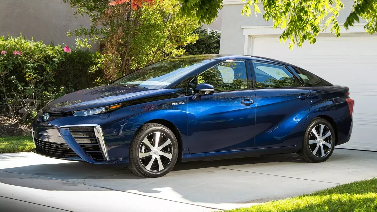 На снимката: Toyota mirai