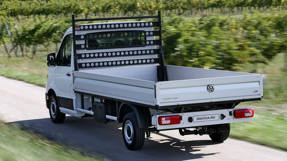 Ek sal na bestuurders gaan: Test Drive Volkswagen Crafter 35382_25