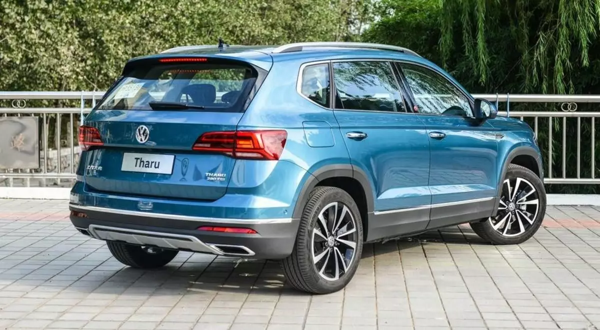 I-Analog Skoda Karoq kusuka ku-VW: I-motor enamandla kakhudlwana ne-ezine-wheel drive. Imodeli ingabhalisa eRussia 35423_2