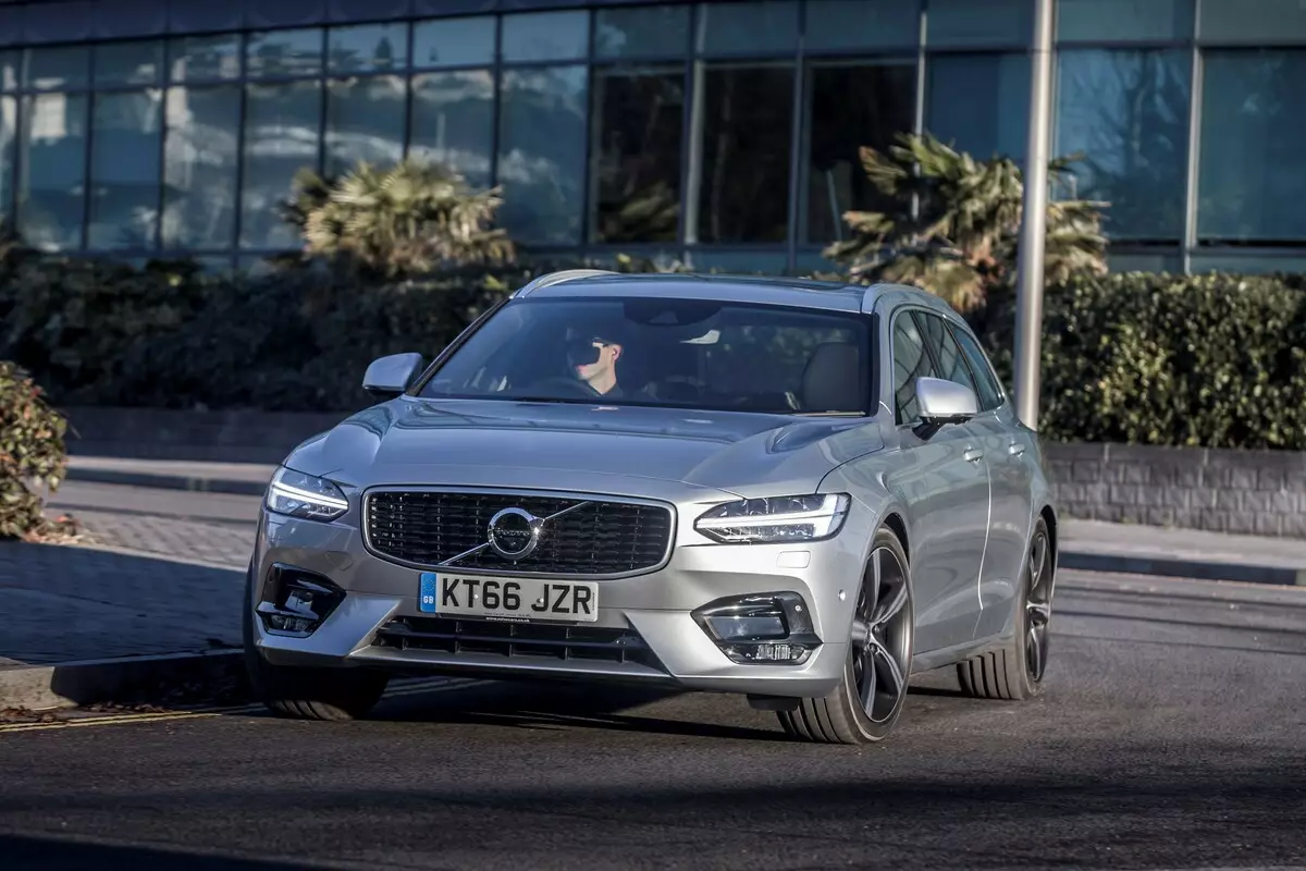 Эхний туршилт Volvo volvo V90 DIENT: TONS тайтгарлыг тааруулах үед 35458_3